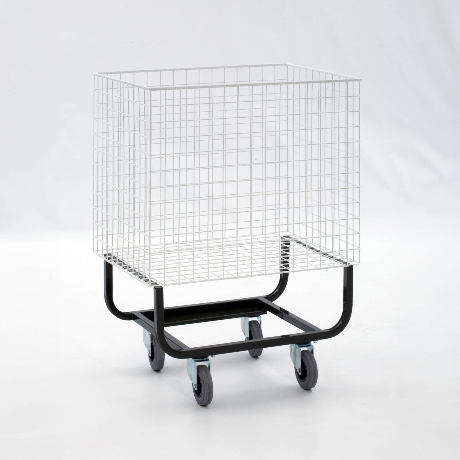 Laundry Trolley - Housekeeping Trolley | Hotel Trolleys